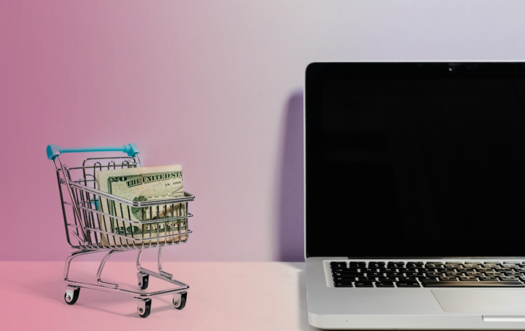 Shopping from the comfort of home is a new dimension of fun - Dialog ...